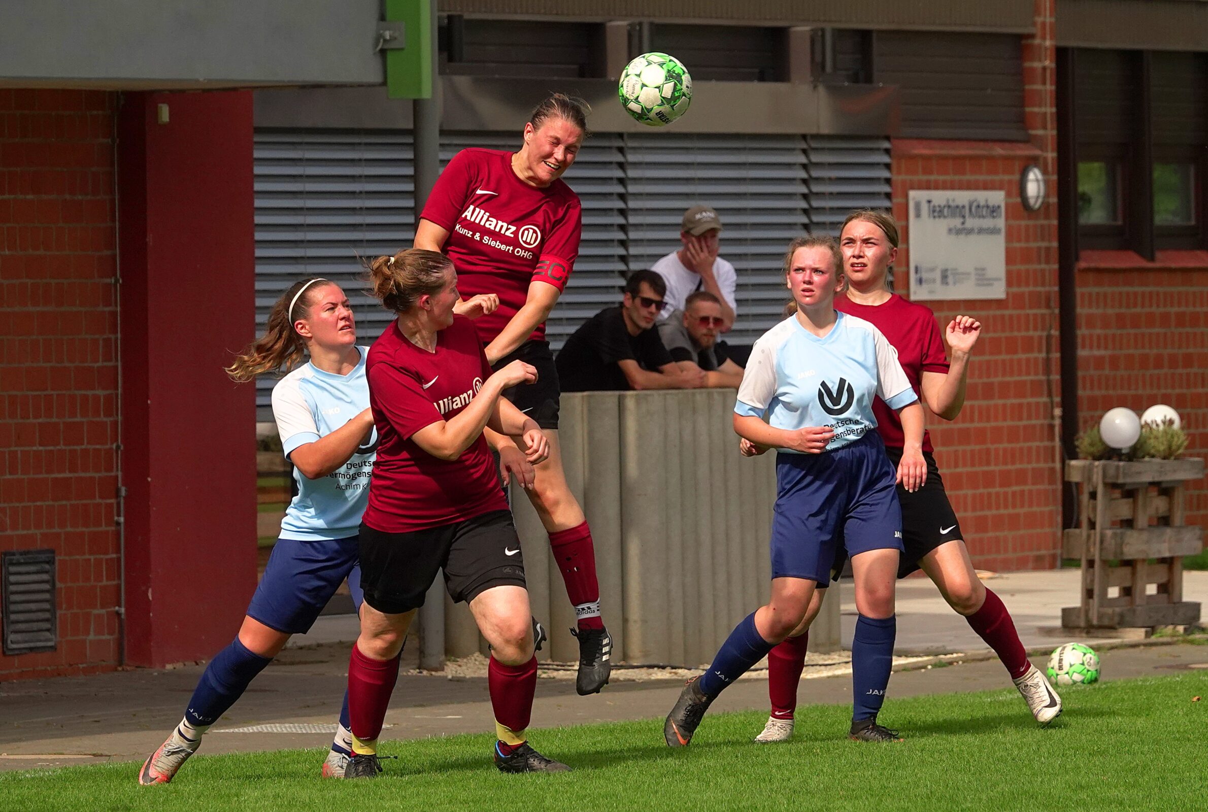 Puma/Sparta feiert ersten Saisonsieg - Gökick